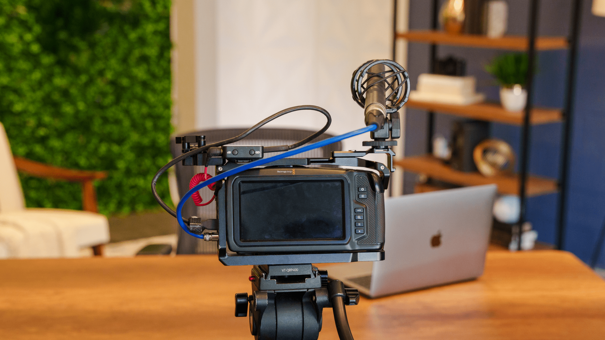 Professional DIY YouTube Backgrounds: 4 Tips from Set Designer Lauren ...